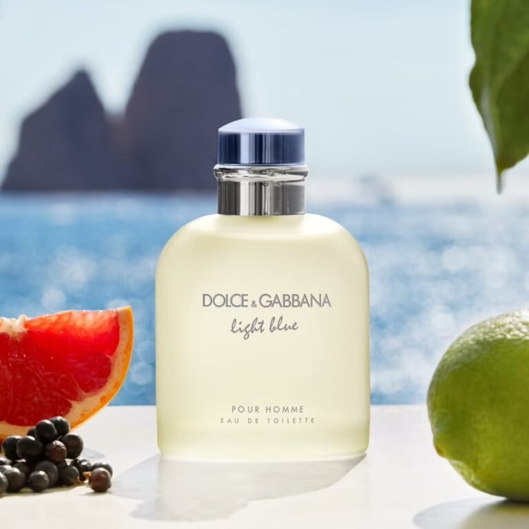 Dolce & Gabbana Light Blue Pour Homme - Perfume Reverie